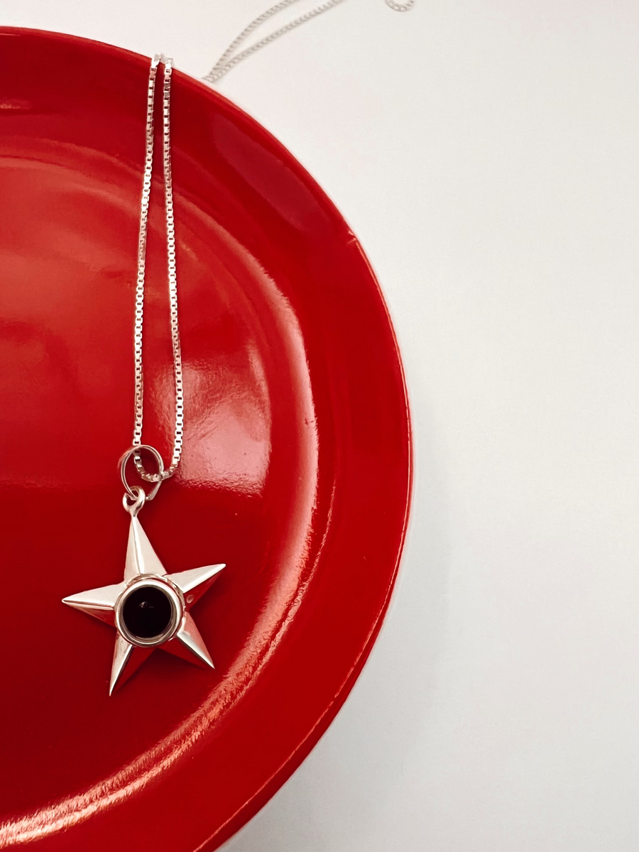 Star jewelry company store